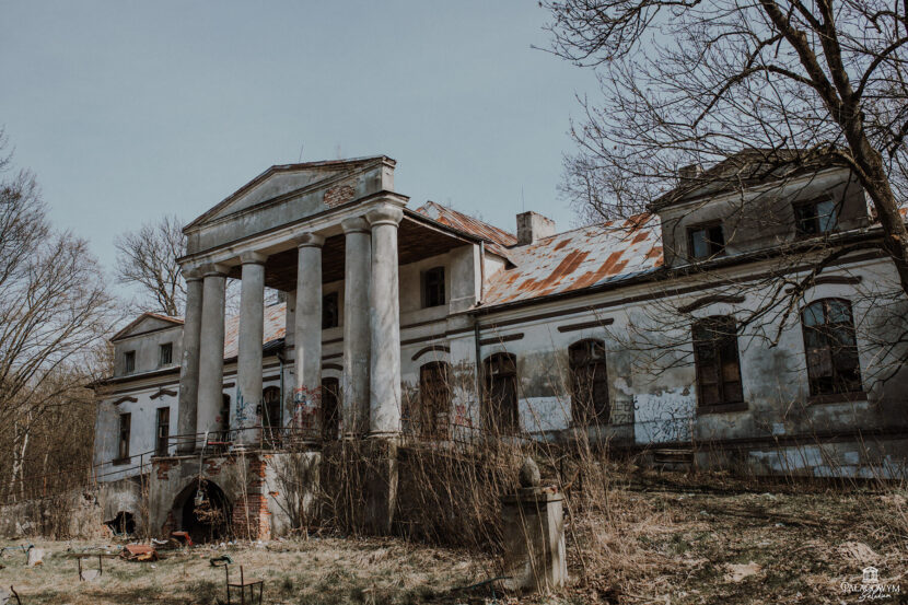 Pałac w Grodzću k. Konina i jego burzliwa historia